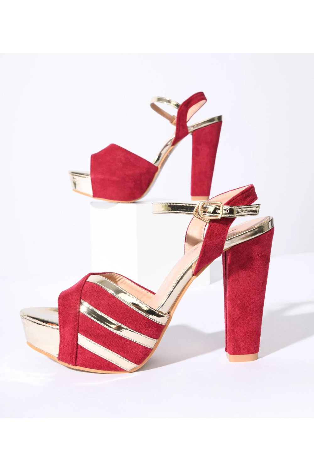 Red Hotties - Pretty Parlor