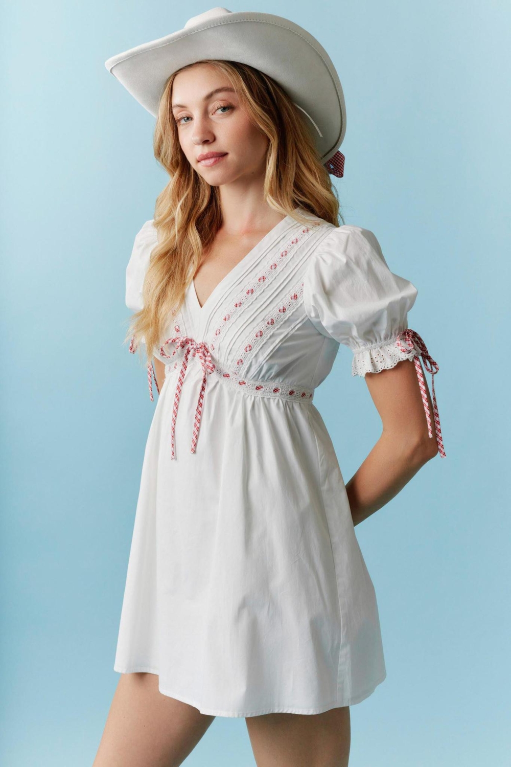 Gretyl - Pretty Parlor