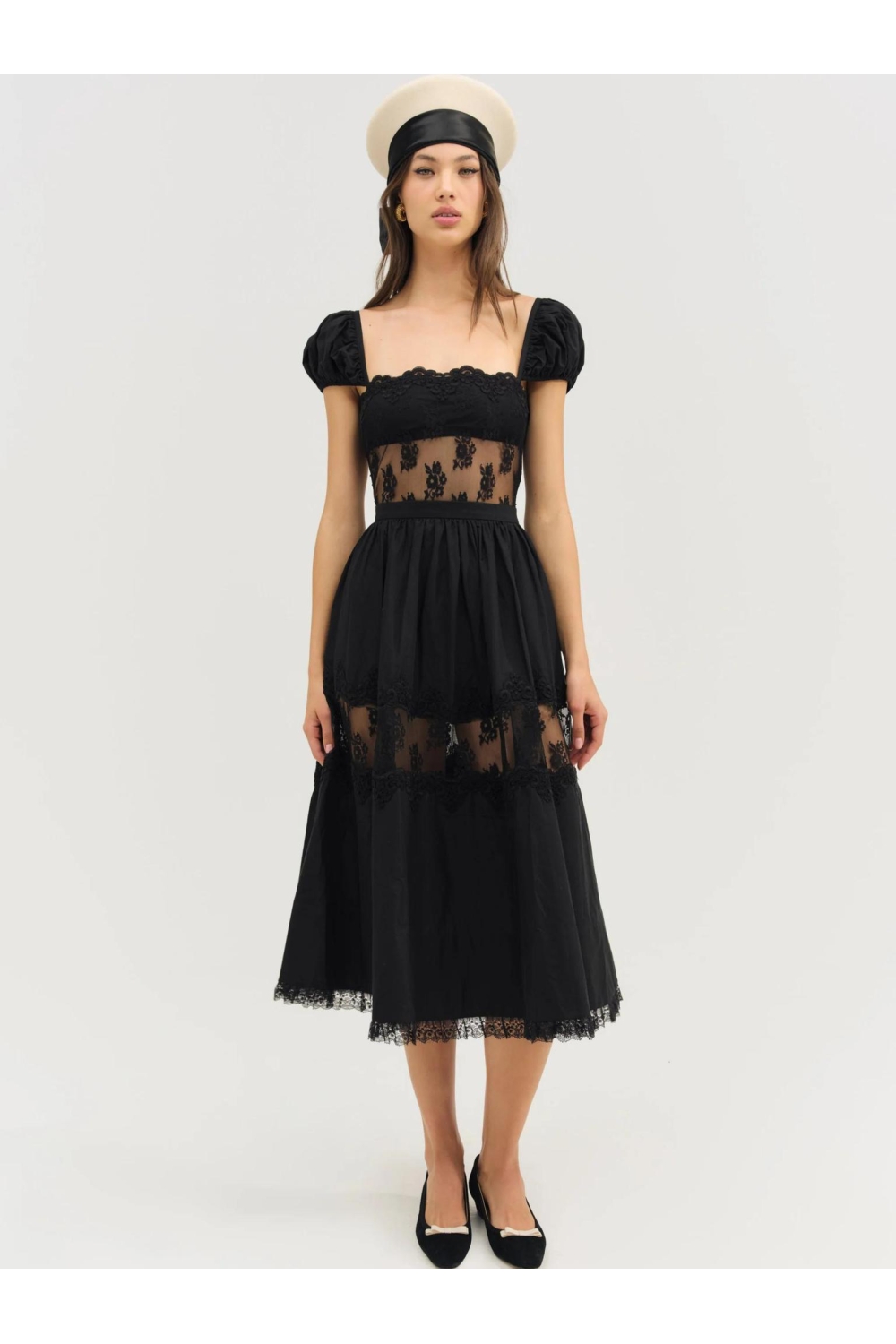 Liya Lace - Pretty Parlor